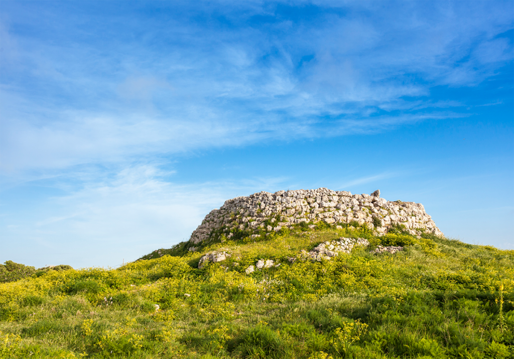 Talayot de Trebalúger - Menorcatrip Cultura talayótica